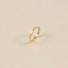 Ridged Ring 14k Massivgold – Stilnest